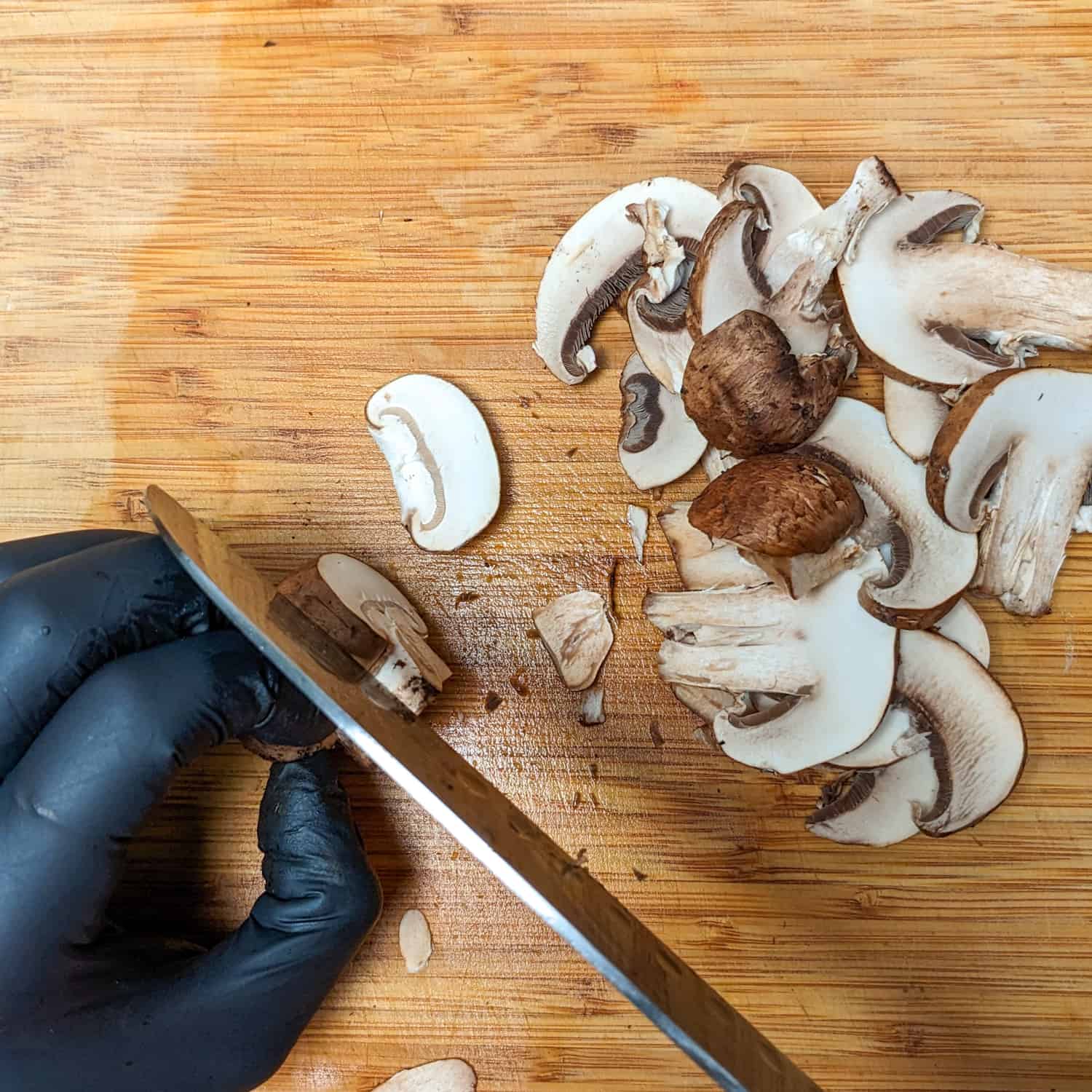 Tips on How to Prepare and Cook Mushrooms - Just Maika Cooking