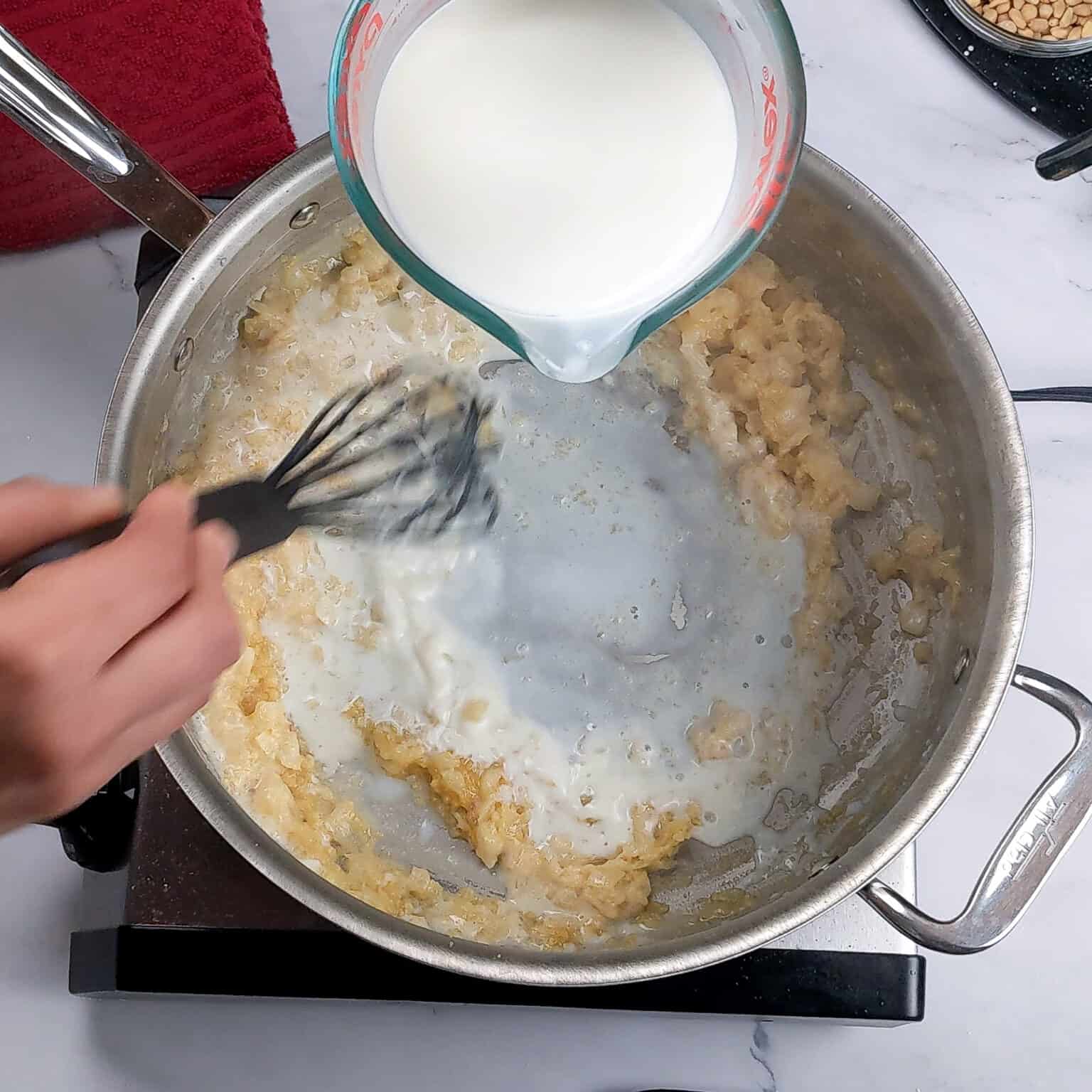 How to Make Easy Béchamel Sauce | With Garlic and Onion - Just Maika ...